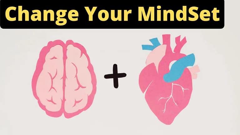 How To Develop A Growth Mindset and Achieve Success (10 Tips)